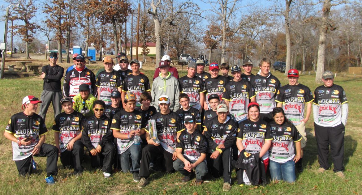 26 Kaufman Fishing Team Members Take on a Tough Cedar Creek – Student ...
